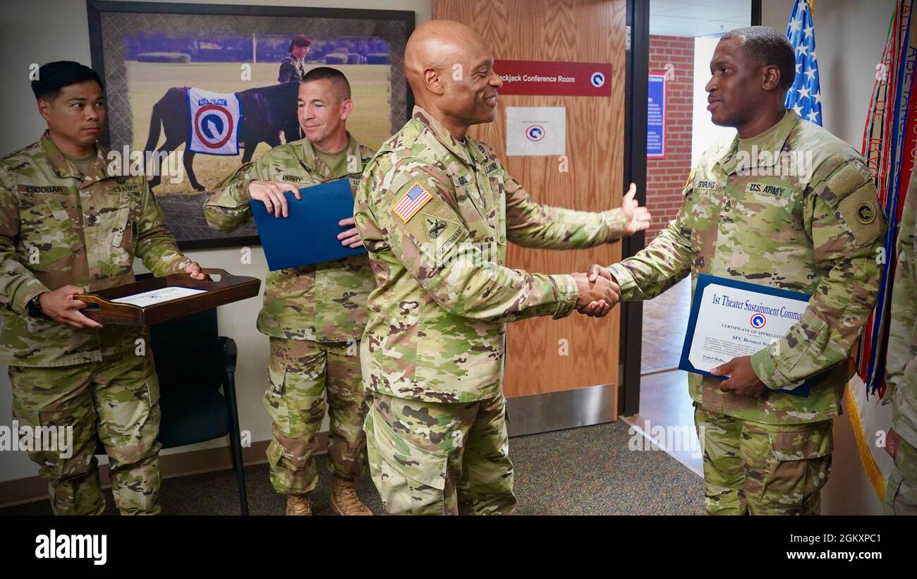 General commanding officer russell hi-res stock photography and images ...