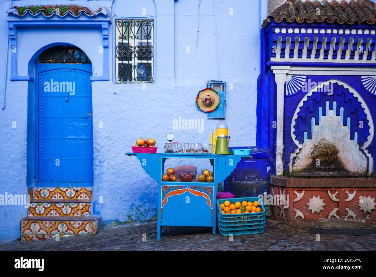 Street scene in the Chefchaouen, Morocco, Africa Stock Photo - Alamy