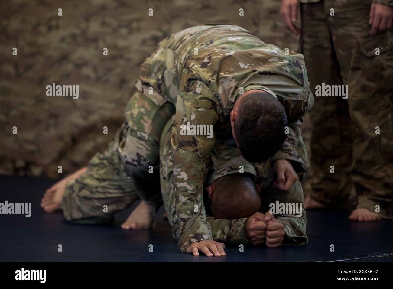 U.S. Army soldiers assigned to 2nd Stryker Brigade Combat Team, 7th ...