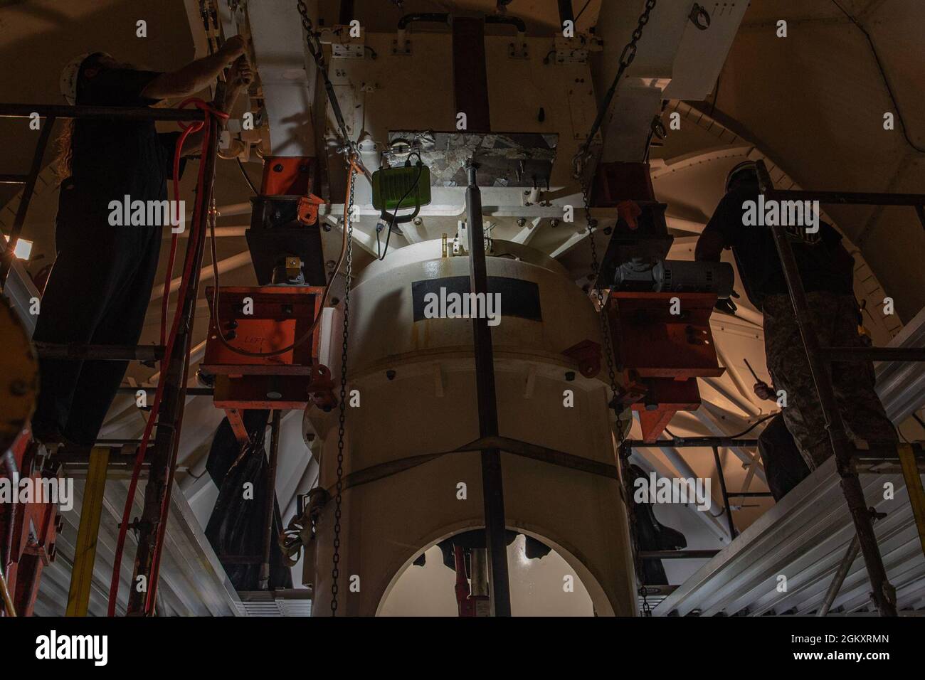 Radar Operations maintenance workers from the Oklahoma-based Radar ...