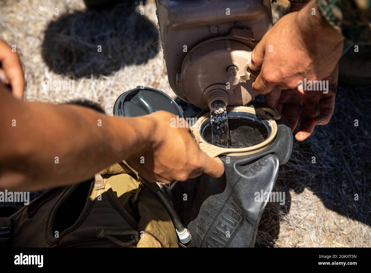 U.S. Marines with Alpha Company, 3rd Low Altitude Air Defense (LAAD ...