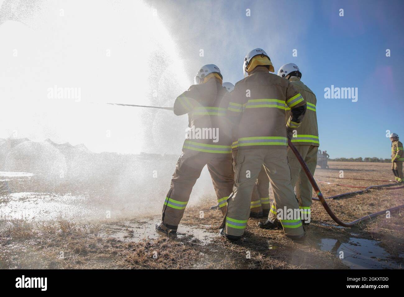 Australian Army petroleum operators with the 10th Force Support ...