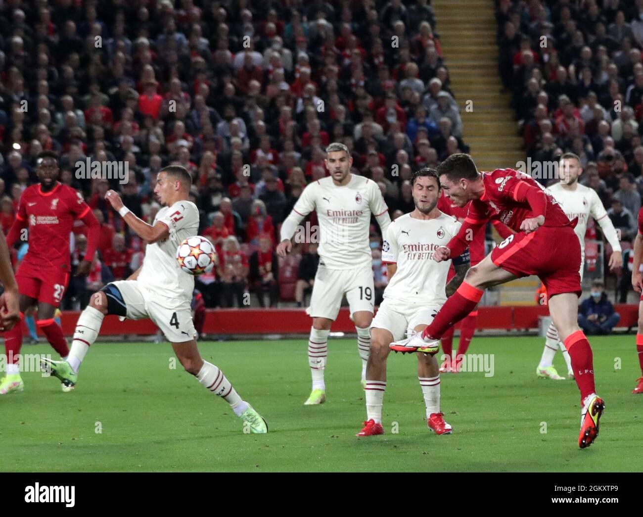 Liverpool ac milan anfield goal hi-res stock photography and images - Alamy