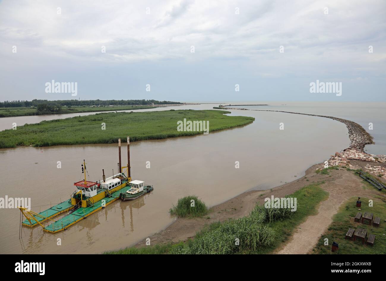 Industrial naval barge for dredging of the river and the collection of ...