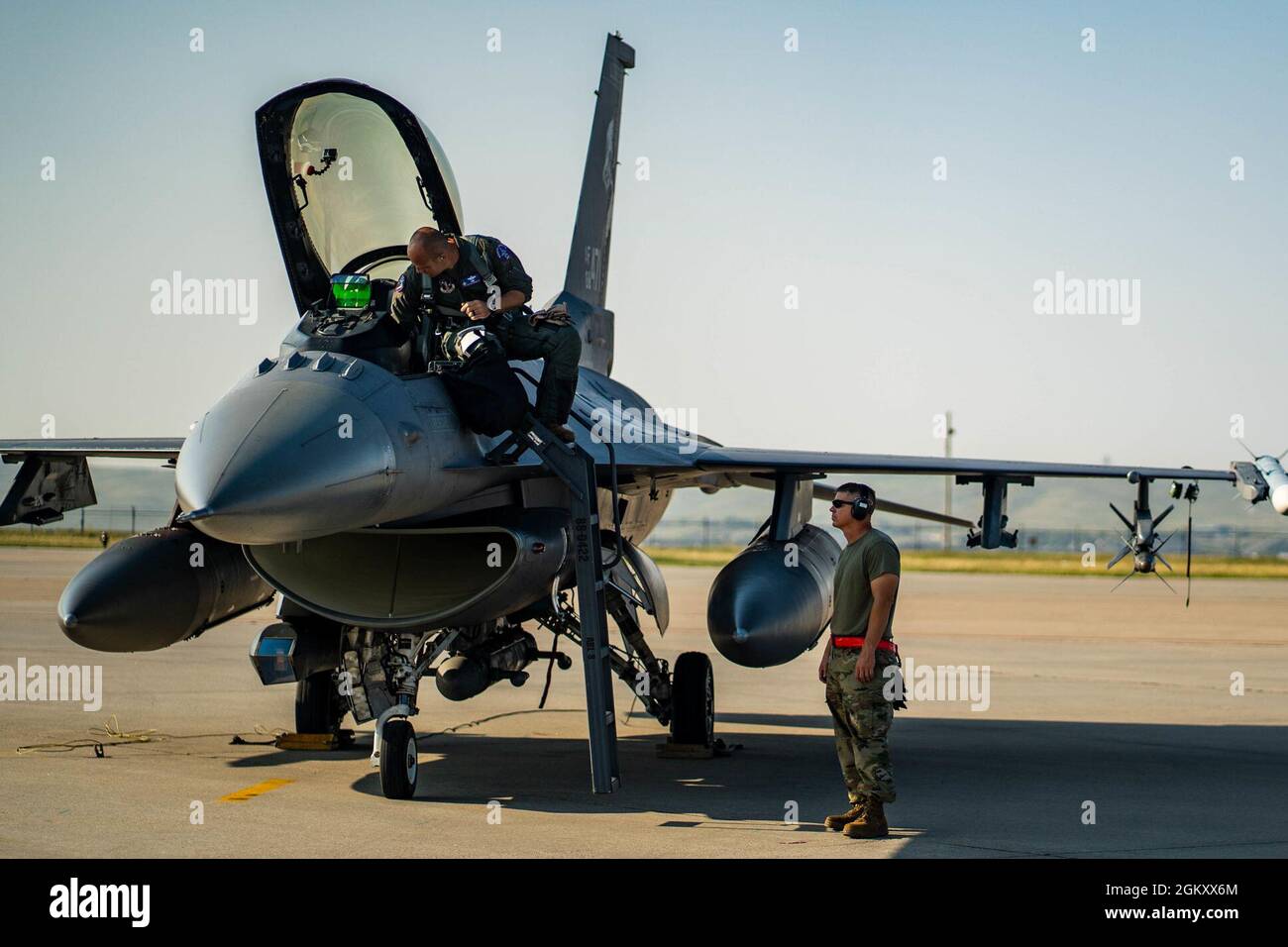 175th fighter squadron hi-res stock photography and images - Alamy