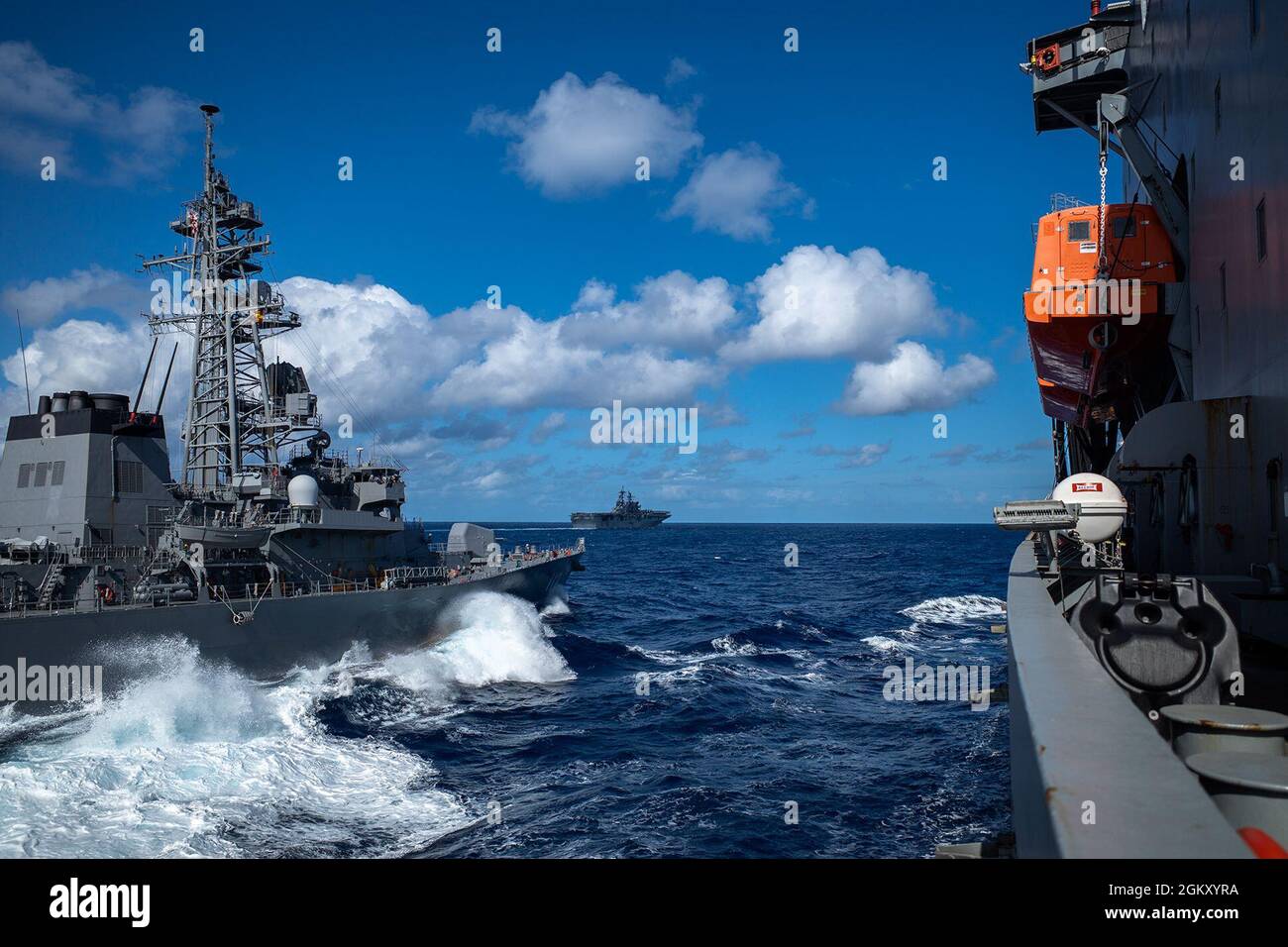 CORAL SEA-USNS Rappahannock (T-AO 204) resupplies JS Makinami (DD 112 ...