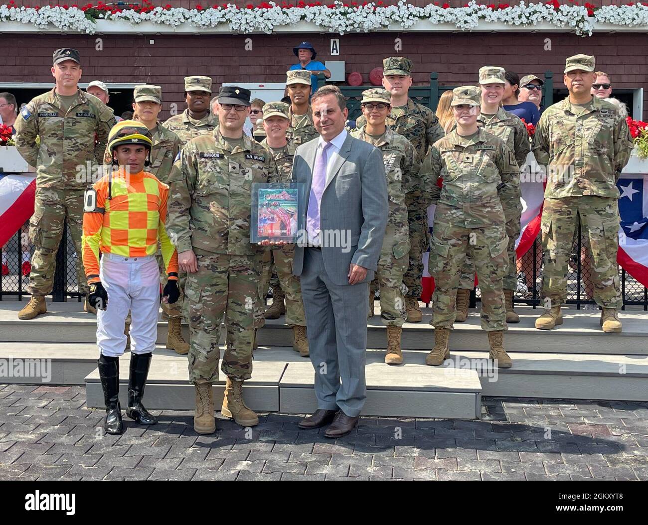 Eleven New York National Guard joint service members pose in the winner ...