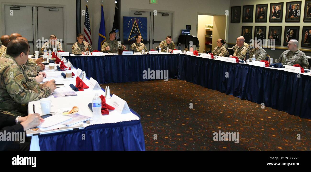 Sld 30 hi-res stock photography and images - Alamy