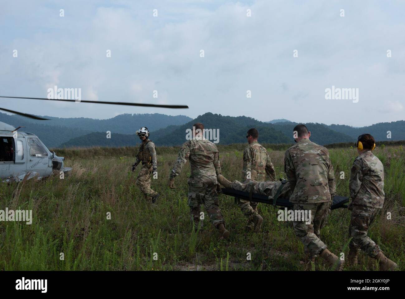 Airmen from the 167th Aeromedical Evacuation Squadron, West Virginia ...