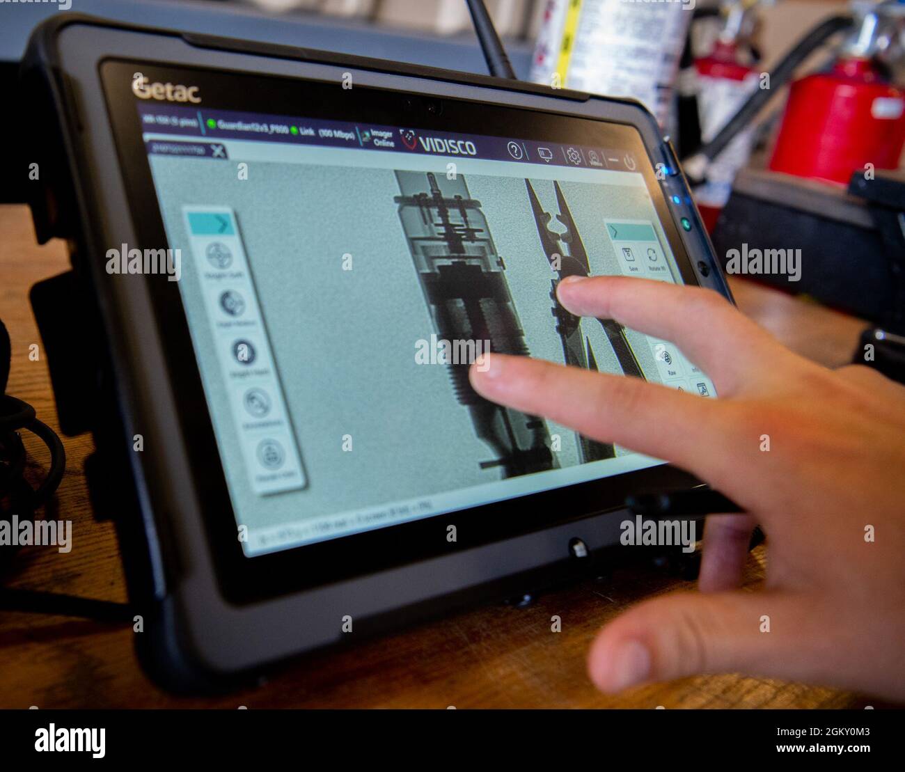 Eod xray hi-res stock photography and images - Alamy