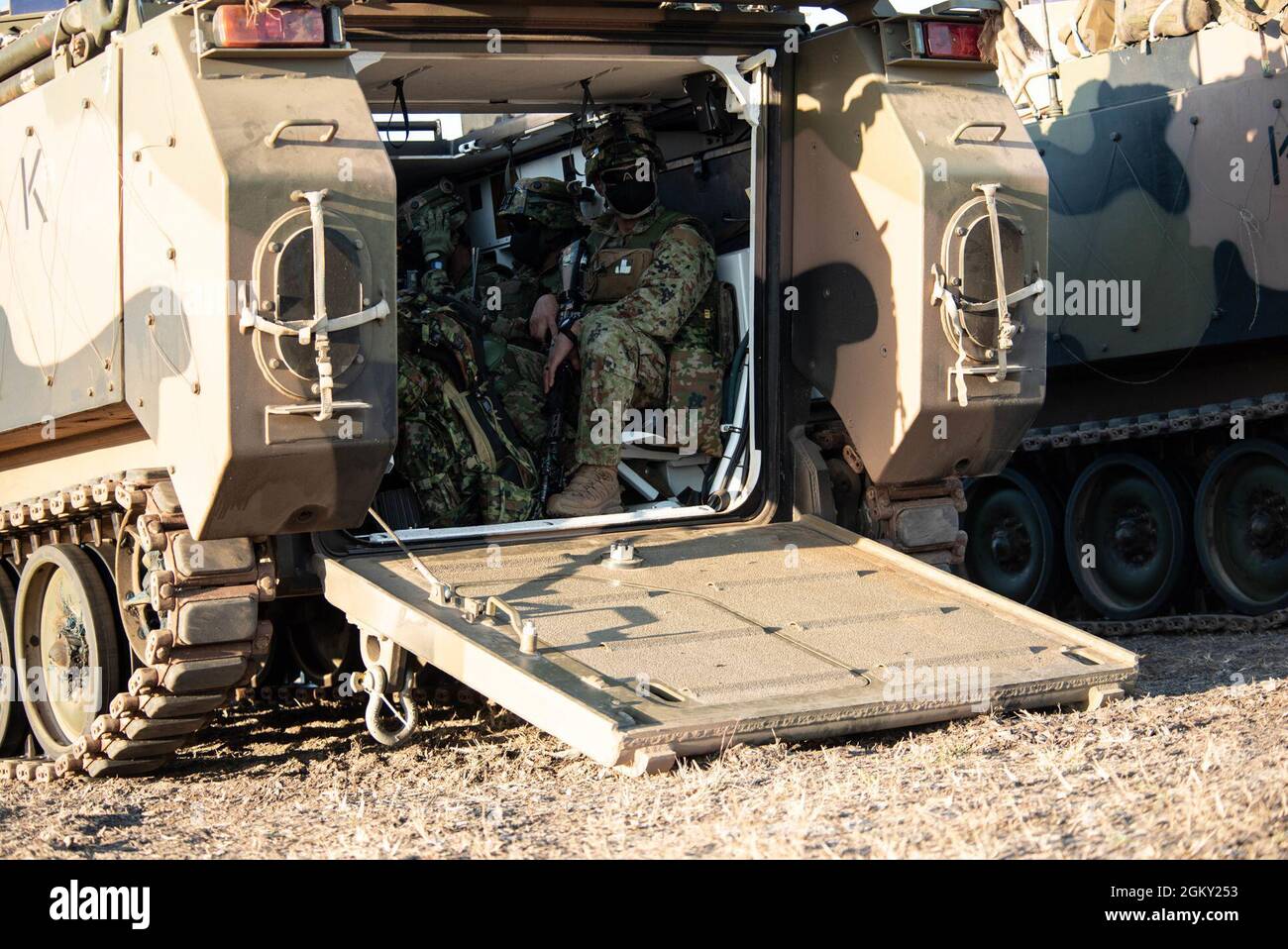 A Japanese Ground Self Defense Force soldier with 2nd Amphibious Rapid ...