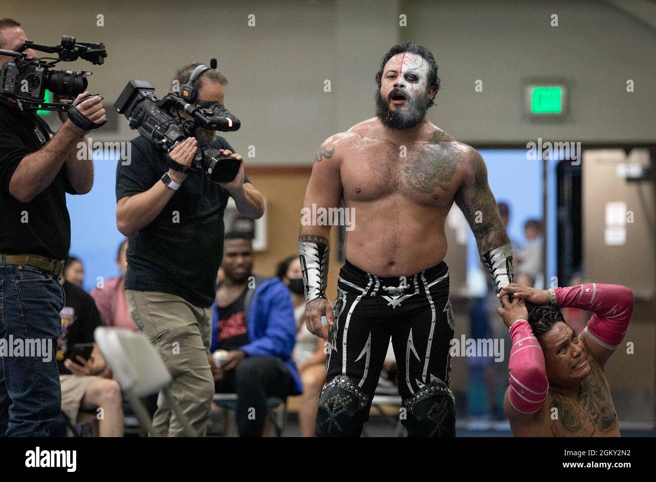 Luchadore hi-res stock photography and images - Alamy