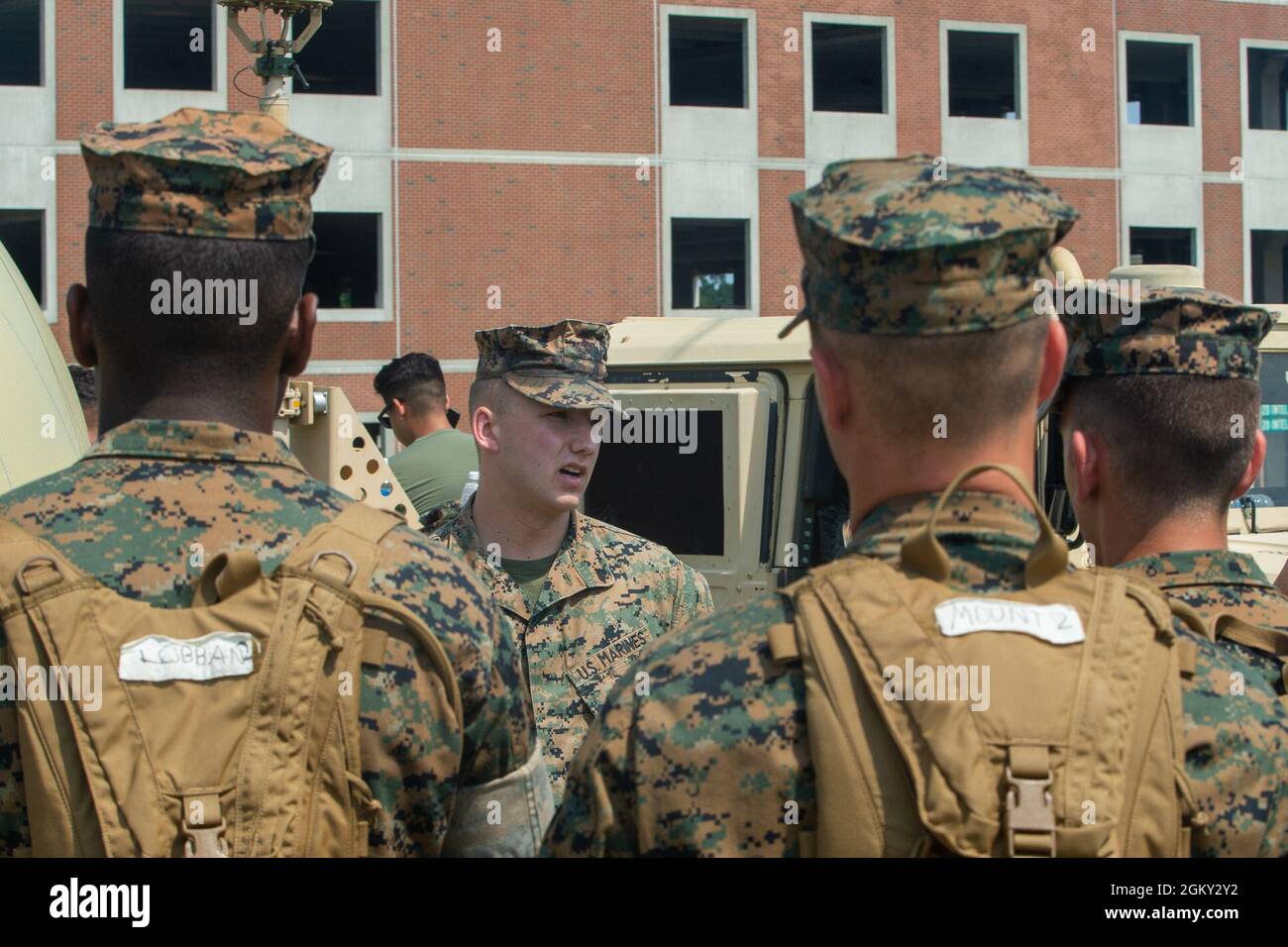 Marines 2nd intelligence battalion ii hi-res stock photography and ...
