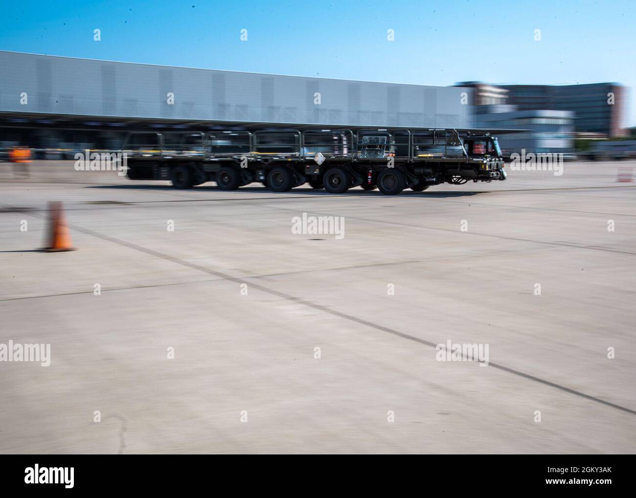 3rd aerial port squadron hi-res stock photography and images - Alamy