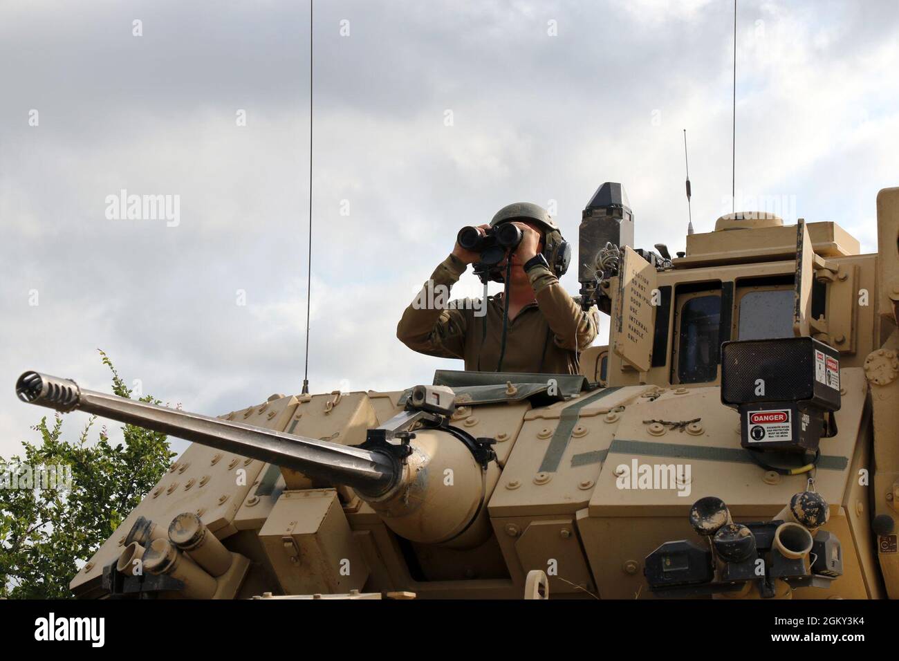 FORT HOOD, Texas -- A Tennessee National Guardsman from Troop O, 4th ...