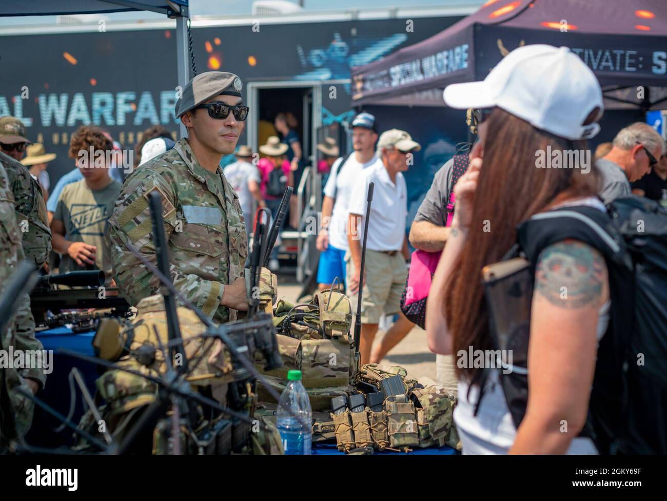 U.S. Special Tactics Airmen with Air Force Special Operations Command ...
