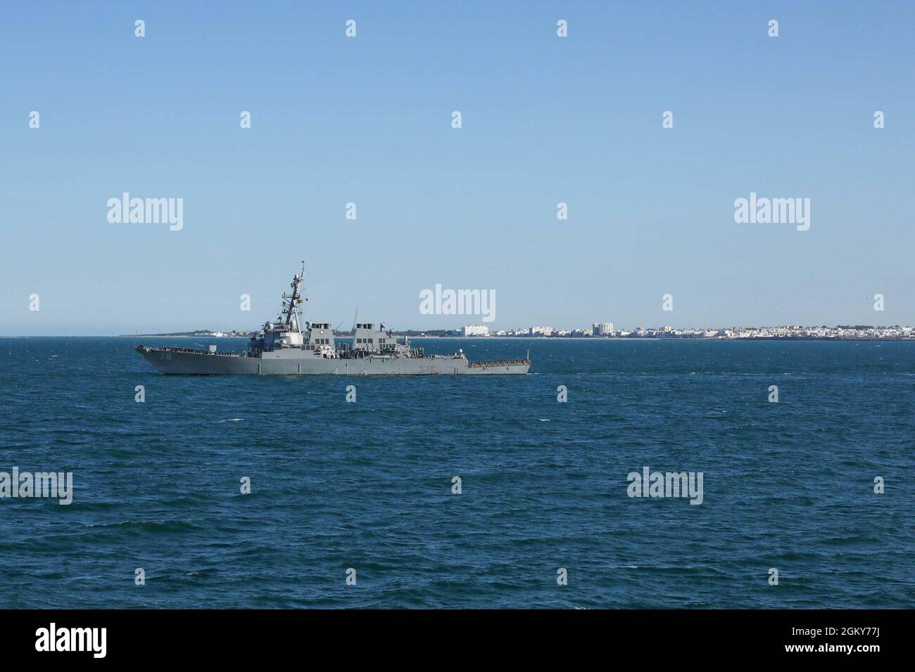 ROTA, Spain (July 26, 2021) The Arleigh Burke-class guided-missile ...