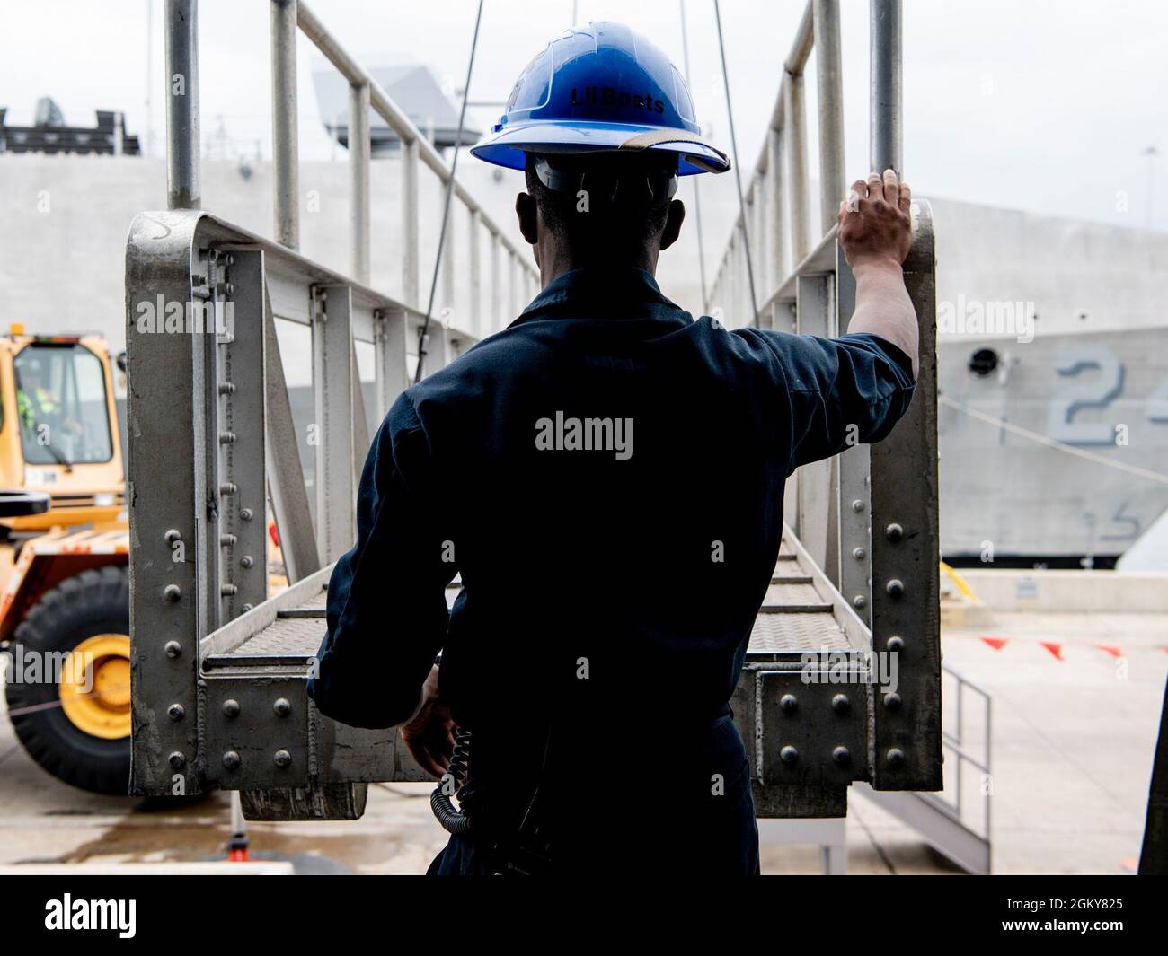 NAVAL BASE SAN DIEGO (July 26, 2021) Boatswain’s Mate Seaman Jeffery ...