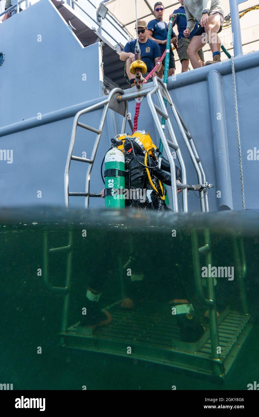 PANAMA CITY BEACH, Fla. – (July 28, 2021) Navy Diver 1st Class Ryan ...