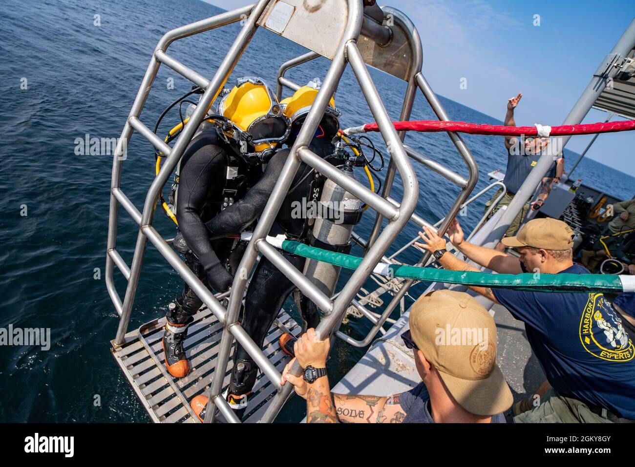 Mobile diving and salvage unit mdsu 2 hi-res stock photography and ...