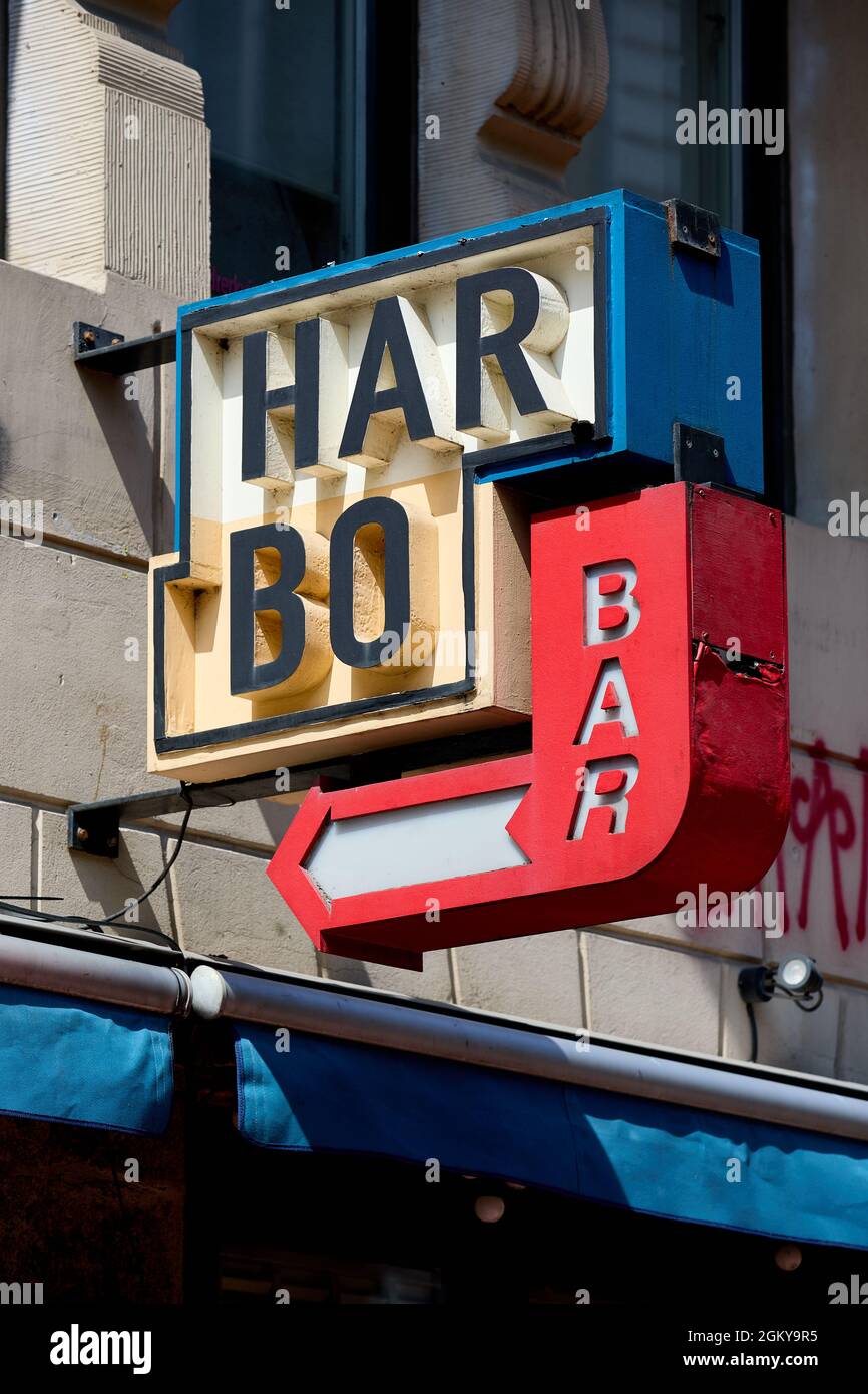 Harbo bar hi-res stock photography and images - Alamy