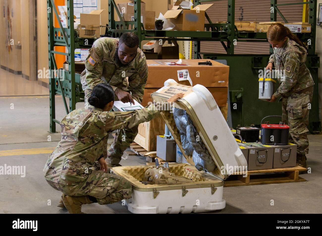 U.S. Army Spc. Brynnet Estrada-Miranda, Sgt, Chaz Harrell, and Pfc ...