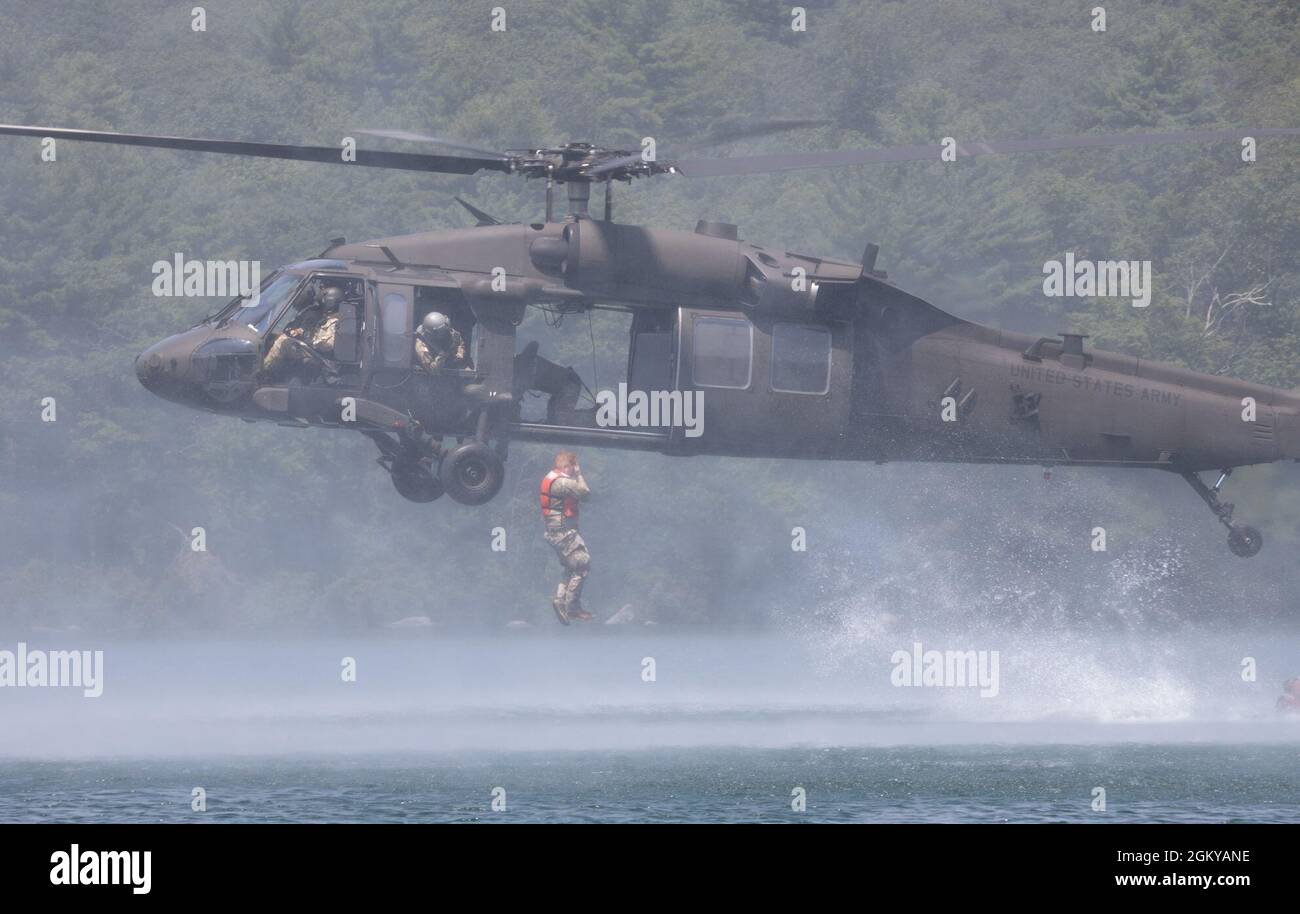 Charlie Company 1-143 Infantry Airborne with the Rhode Island National ...