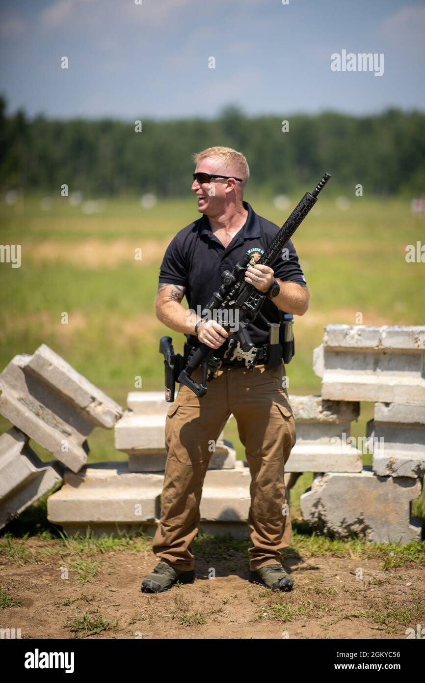 U.S. Marine Corps Gunnery Sgt. Matt Gundlach, staff non-commissioned ...
