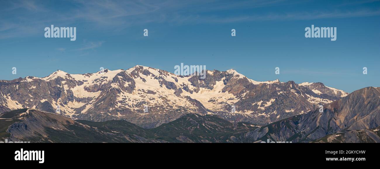 Massif des Grandes Rousses seen from Col du Laurichard, Alps Stock ...