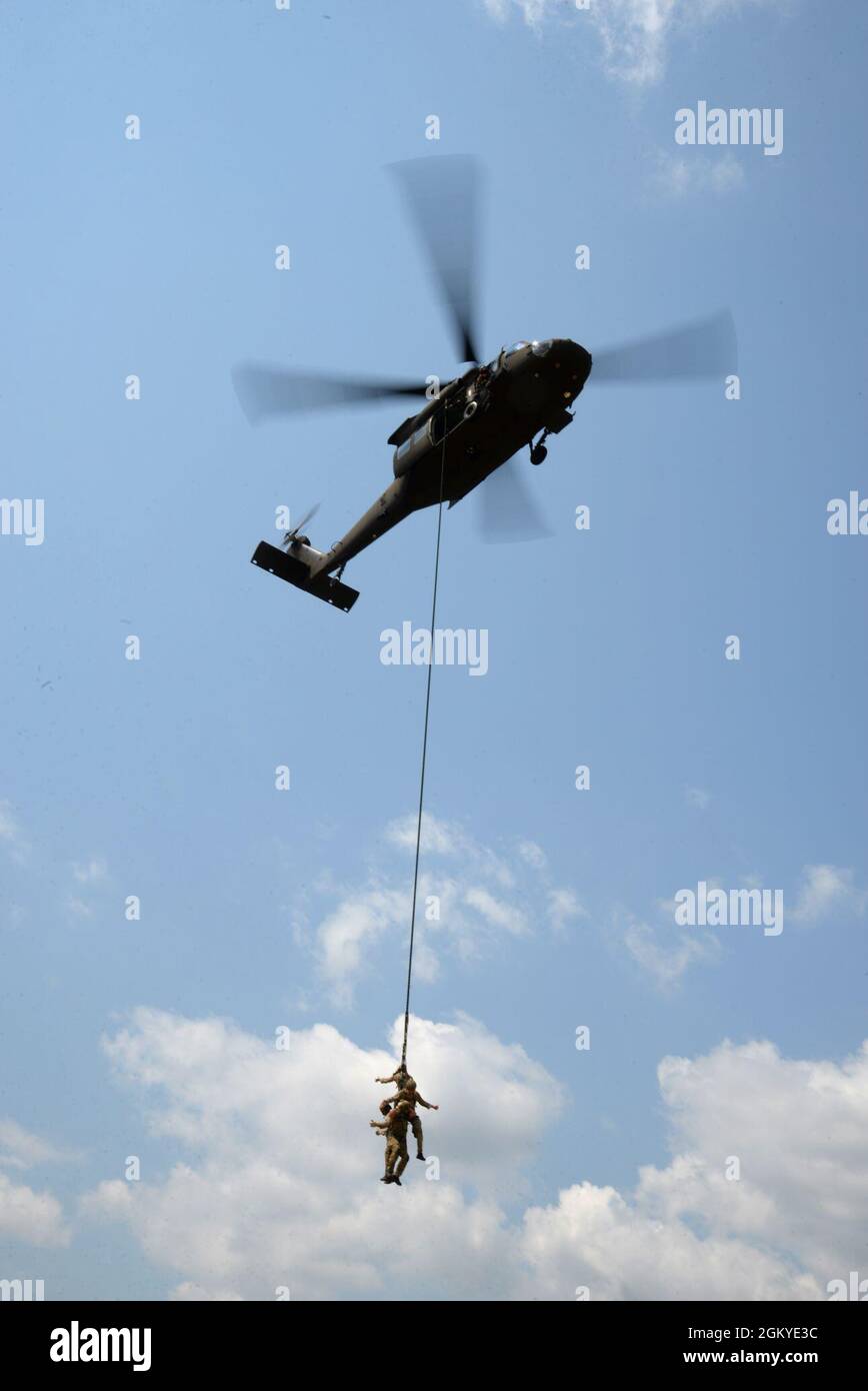 Members of the 177th Fighter Wing’s 227th Air Support Operations ...