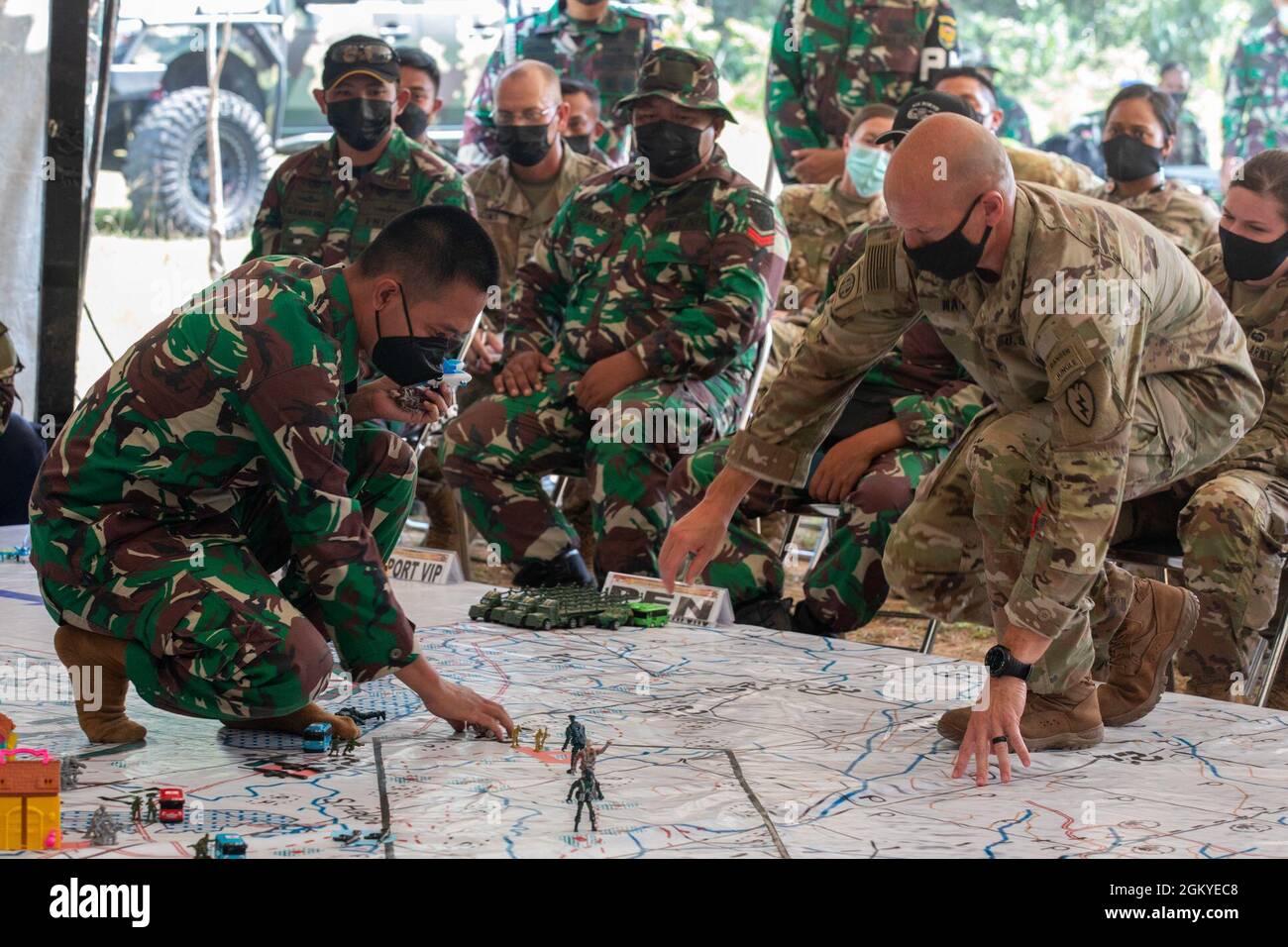 Col. Neal Mayo, commander of Task Force Warrior, meets with soldiers of ...