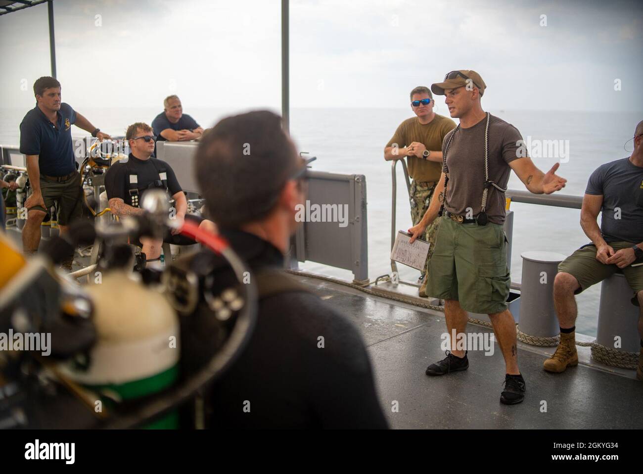 Supervisor of salvage and diving hi-res stock photography and images ...