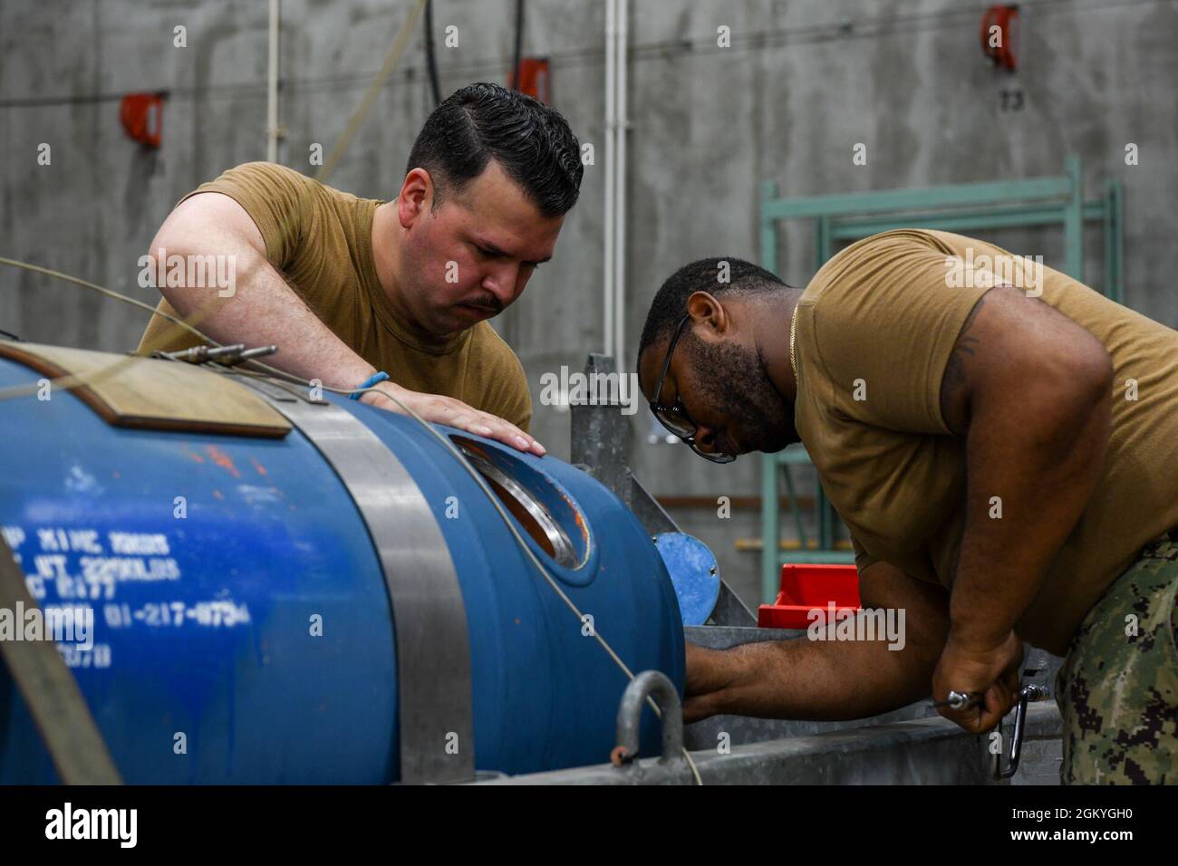 Mk 65 mine hi-res stock photography and images - Alamy