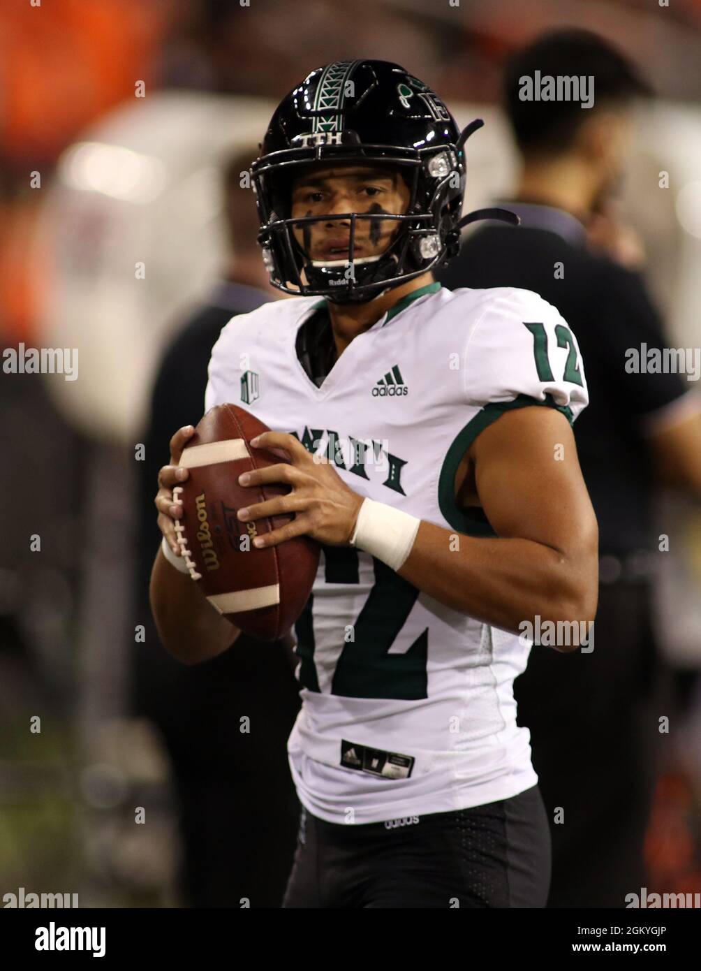 September 11, 2021 - Hawaii Rainbow Warriors quarterback Chevan ...