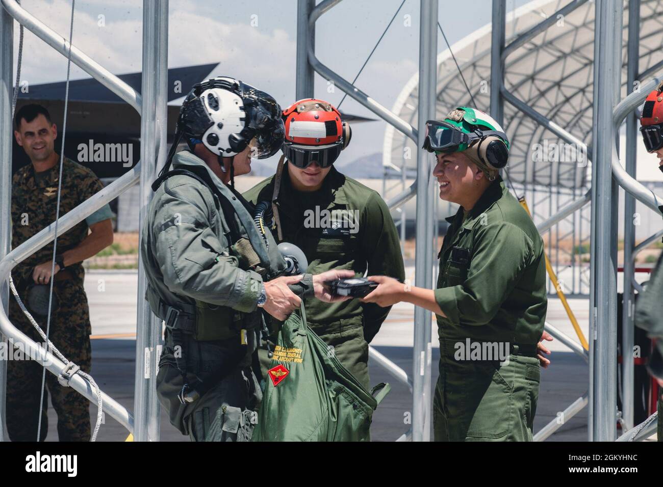 Commanding general of 3rd maw hi-res stock photography and images - Alamy