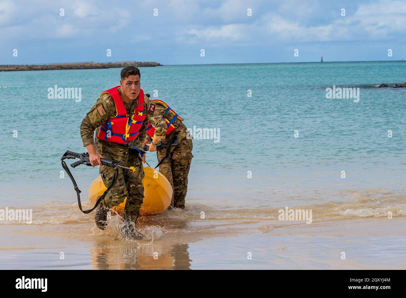 Canoe of the land of fire hi-res stock photography and images - Alamy