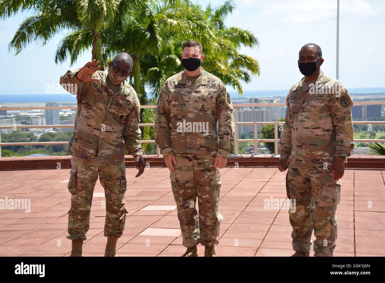 Lt. Gen. Scott Dingle, Surgeon General of the Army, waves to the ...