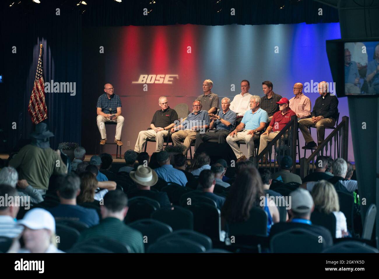 Retired service members and former Air Force Special Operations Command ...