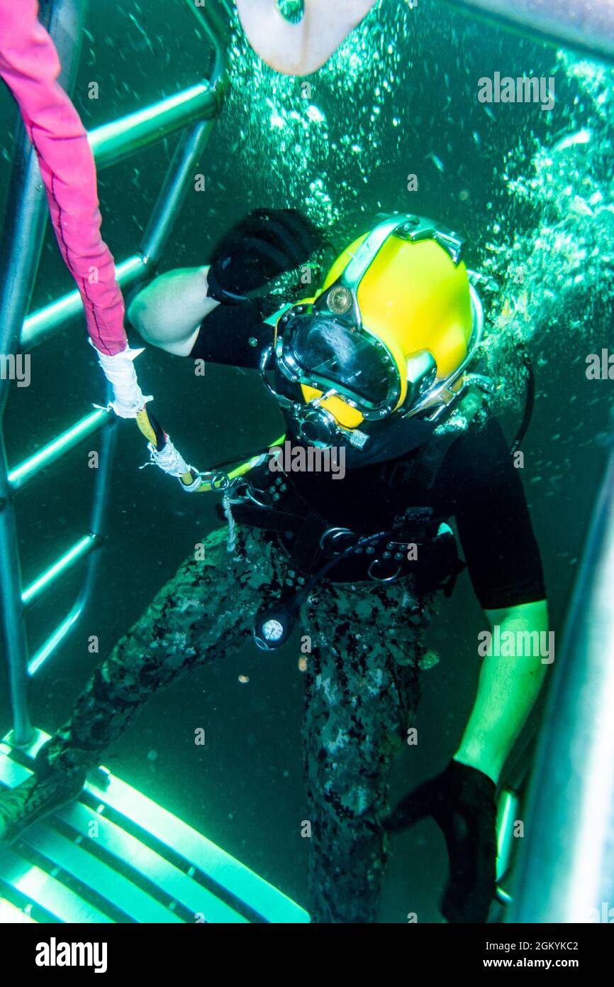 PANAMA CITY BEACH, Fla. – (July 29, 2021) Navy Diver 2nd Class Michael ...