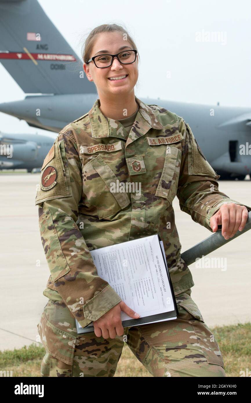 167th airlift wing hi-res stock photography and images - Alamy