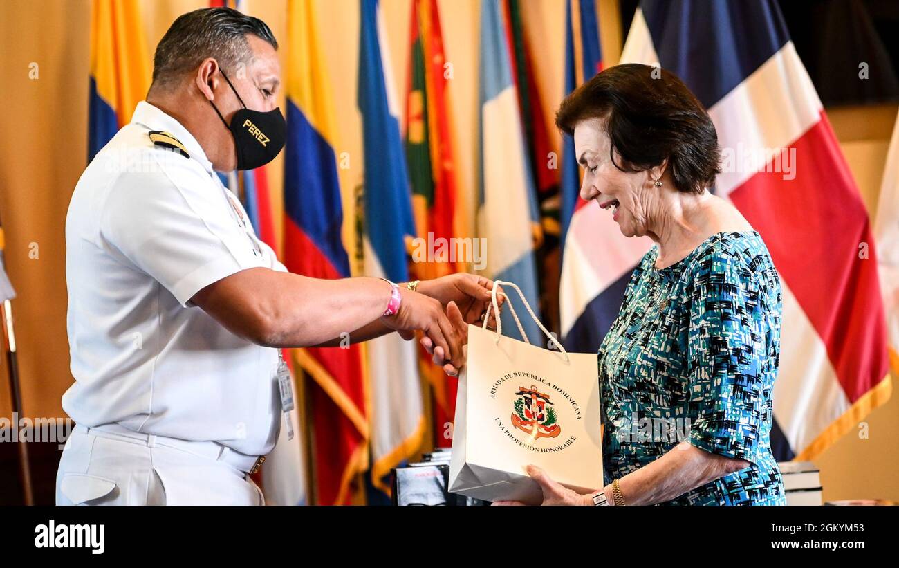 Inter-American Defense College Leadership hosts Dominican Republic ...