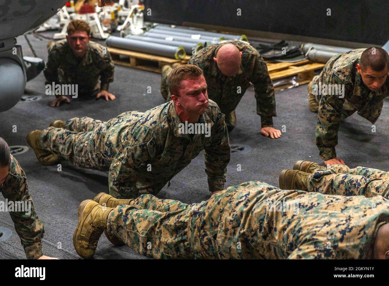 U.S. Marines with Marine Medium Tiltrotor Squadron 265 (Reinforced ...