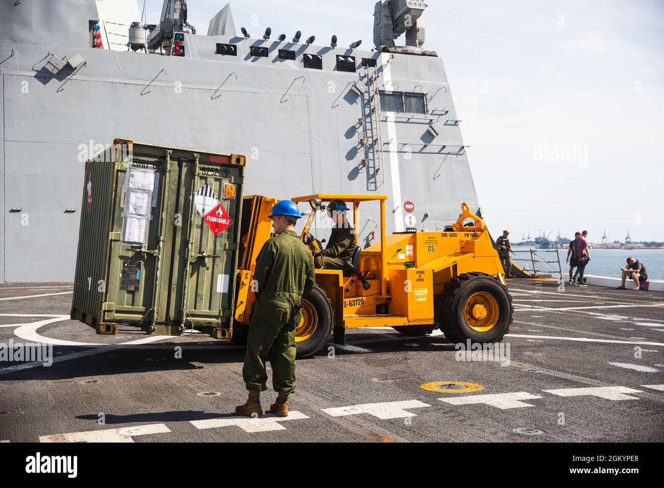 U.S. Marines with Combat Logistics Regiment 17, 1st Marine Logistics ...
