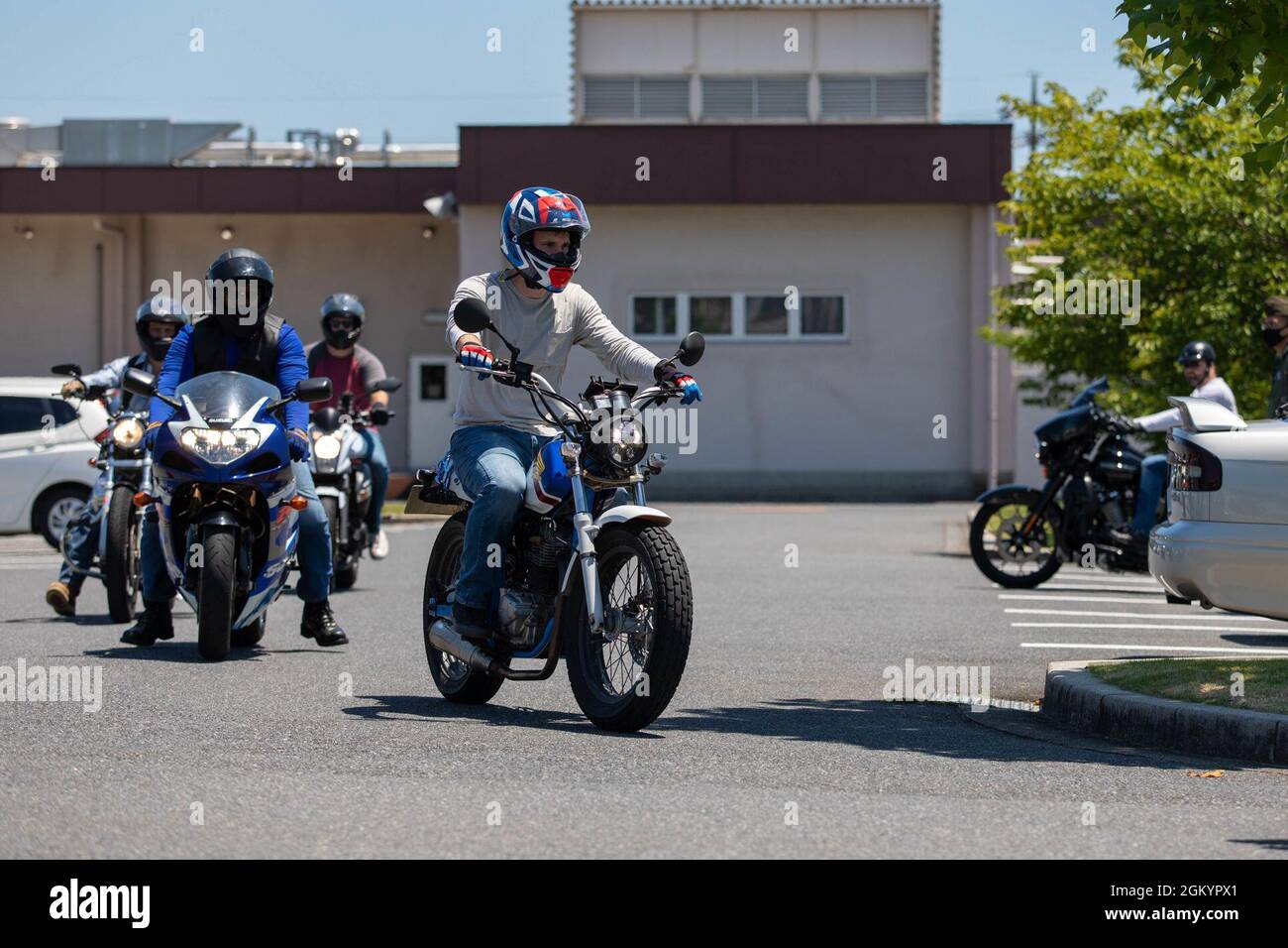 Marine Corps Air Station (MCAS) Iwakuni personnel of Headquarters and ...