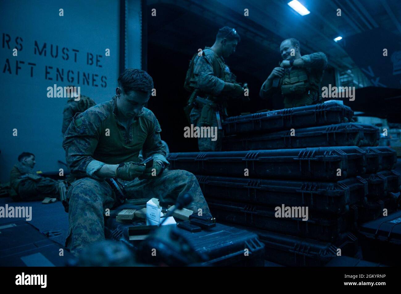 U.S. Marines with Force Reconnaissance Platoon, 31st Marine ...