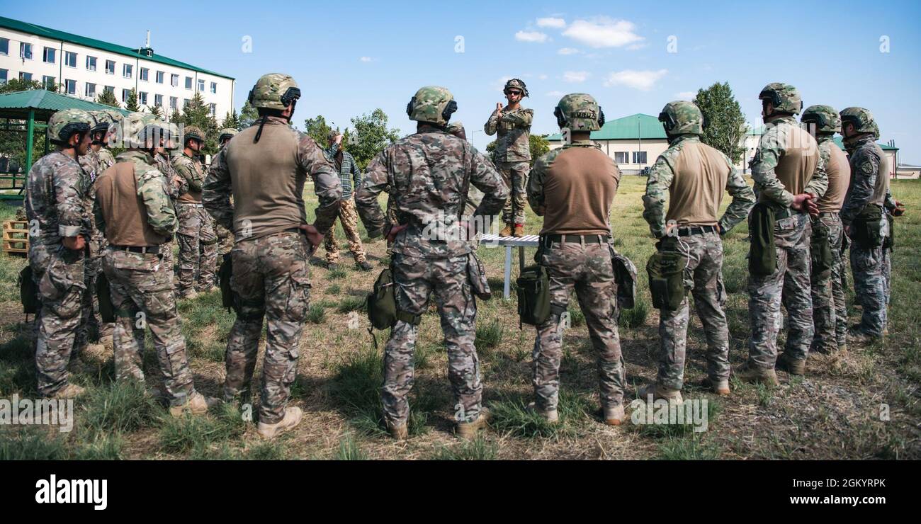 A U.S. Army jumpmaster assigned to 1st Squadron, 91st Cavalry Regiment ...