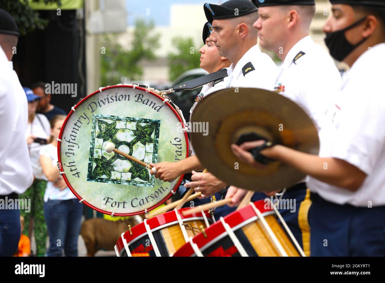 The 4th Infantry Division Band participated in a ‘Parade Through Time ...