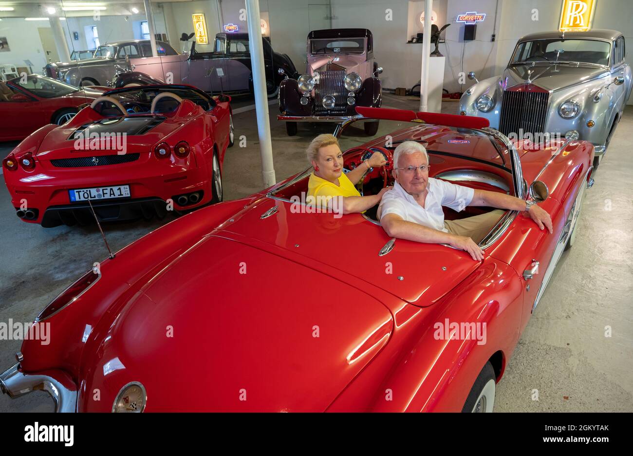 Dietramszell, Germany. 14th Sep, 2021. The writer Philipp Vandenberg ...