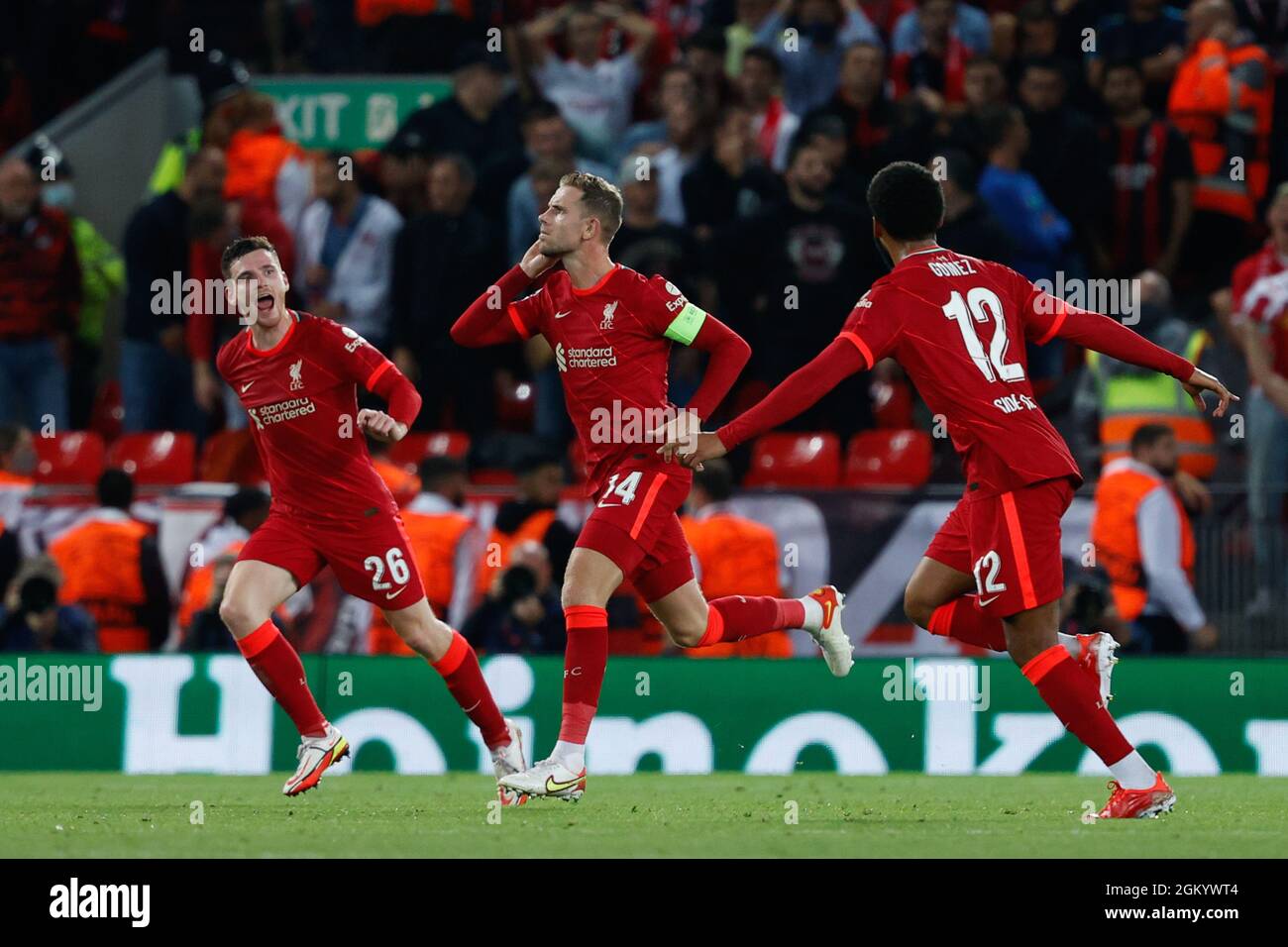 Liverpool fc goal hi-res stock photography and images - Alamy