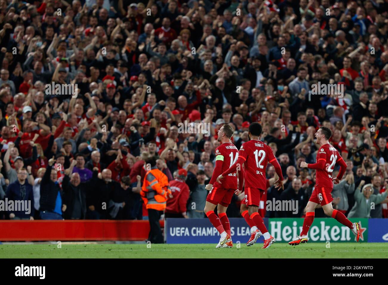 Liverpool ac milan anfield goal hi-res stock photography and images - Alamy